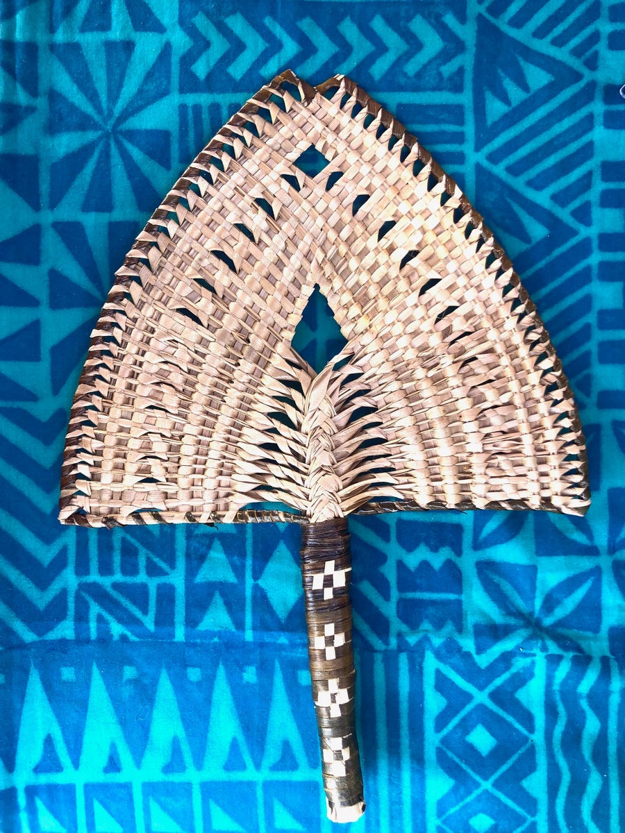 Coconut Frond Hand Held Fan-Brown – The Coastal Basket